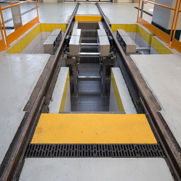 ACO TRAM System Odwodnienia Torowiska Dwutoroweho